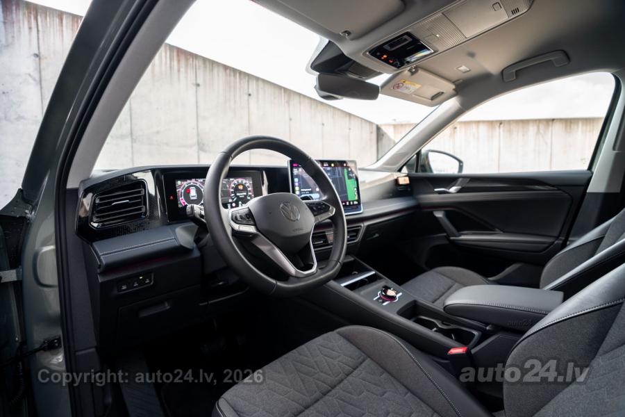 Zaļš Volkswagen Tiguan 2025 Tartu, ar dzinēja tilpumu 1.50 L un nobraukumu 9 tūkst. km par 35900 €, foto 5 vietnē AUTOMOTO.COM.LV