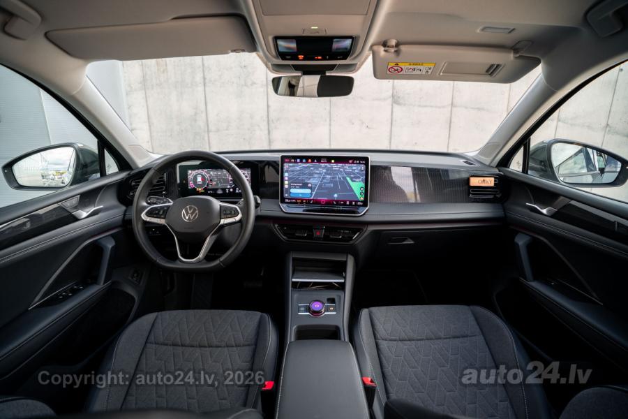 Zaļš Volkswagen Tiguan 2025 Tartu, ar dzinēja tilpumu 1.50 L un nobraukumu 9 tūkst. km par 35900 €, foto 9 vietnē AUTOMOTO.COM.LV