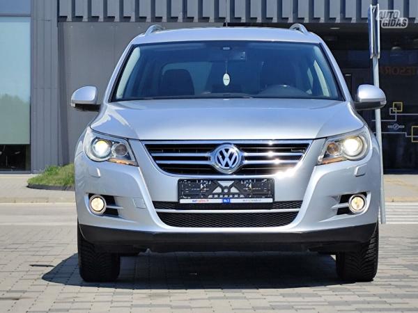 Grey Volkswagen Tiguan 2007 in Siauliai, with an engine capacity of 1.40 L and mileage of 241 thousand km for 4800 €, photo 3 on AUTOMOTO.COM.LV