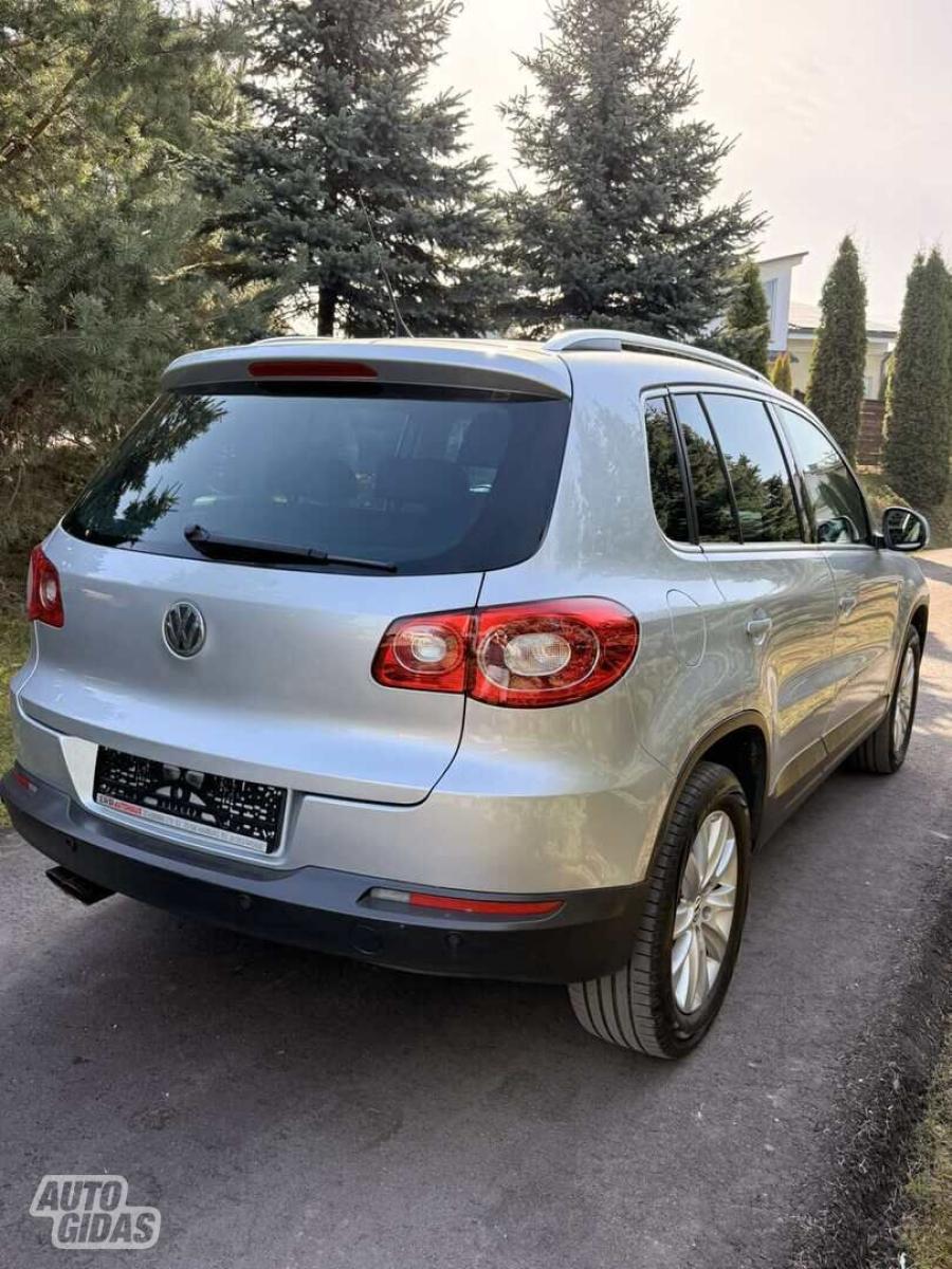 Pelēks Volkswagen Tiguan 2007 Utena, ar dzinēja tilpumu 2.00 L un nobraukumu 310 tūkst. km par 5400 €, foto 16 vietnē AUTOMOTO.COM.LV