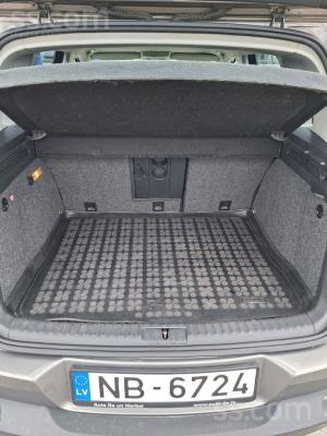 Grey Volkswagen Tiguan 2007 in Riga, with an engine capacity of 2.00 L and mileage of 337 thousand km for 4100 €, photo 6 on AUTOMOTO.COM.LV
