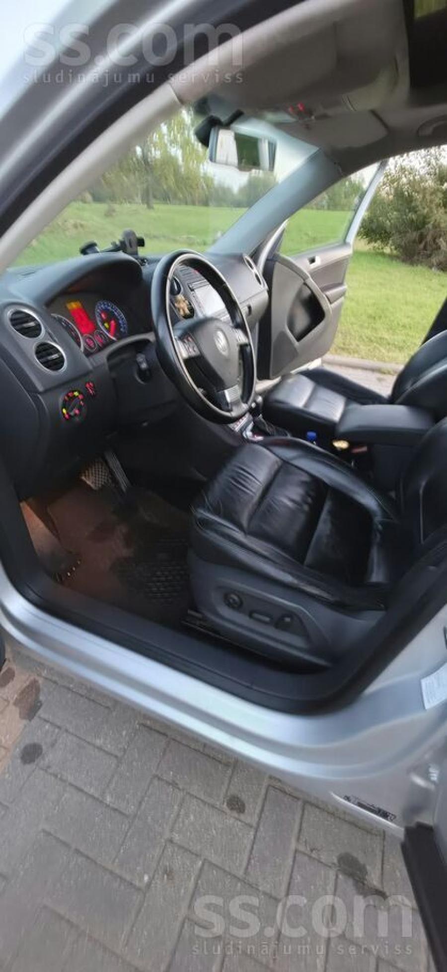 Pelēks Volkswagen Tiguan 2007 Kuldīga, ar dzinēja tilpumu 2.00 L un nobraukumu 349 tūkst. km par 4399 €, foto 63 vietnē AUTOMOTO.COM.LV