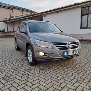 Grey Volkswagen Tiguan 2008 in Rezekne, with an engine capacity of 2.00 L and mileage of 0 thousand km for 5950 €, photo 2 on AUTOMOTO.COM.LV