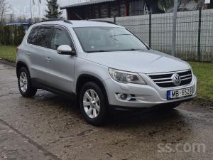 Pelēks Volkswagen Tiguan 2008 Rīga, ar dzinēja tilpumu 2.00 L un nobraukumu 0 tūkst. km par 5000 €, foto 3 vietnē AUTOMOTO.COM.LV