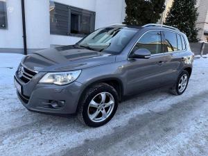 Pelēks Volkswagen Tiguan 2008 Kauņa, ar dzinēja tilpumu 1.97 L un nobraukumu 240 tūkst. km par 5500 €, foto 6 vietnē AUTOMOTO.COM.LV