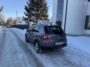 Pelēks Volkswagen Tiguan 2008 Kauņa, ar dzinēja tilpumu 1.97 L un nobraukumu 240 tūkst. km par 5500 €, foto 7 vietnē AUTOMOTO.COM.LV