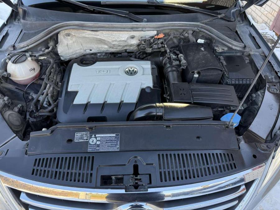 Pelēks Volkswagen Tiguan 2008 Kauņa, ar dzinēja tilpumu 1.97 L un nobraukumu 240 tūkst. km par 5500 €, foto 29 vietnē AUTOMOTO.COM.LV