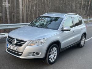 Grey Volkswagen Tiguan 2008 in Vilnius, with an engine capacity of 2.00 L and mileage of 400 thousand km for 3900 €, photo 16 on AUTOMOTO.COM.LV