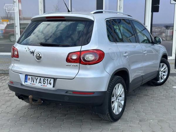 Grey Volkswagen Tiguan 2008 in Vilnius, with an engine capacity of 2.00 L and mileage of 360 thousand km for 5150 €, photo 6 on AUTOMOTO.COM.LV