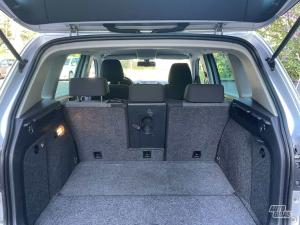 Pelēks Volkswagen Tiguan 2008 Prienai, ar dzinēja tilpumu 2.00 L un nobraukumu 305 tūkst. km par 4999 €, foto 13 vietnē AUTOMOTO.COM.LV