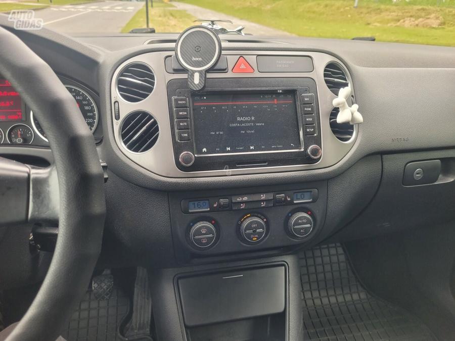 Grey Volkswagen Tiguan 2008 in Vilnius, with an engine capacity of 2.00 L and mileage of 273 thousand km for 2100 €, photo 11 on AUTOMOTO.COM.LV