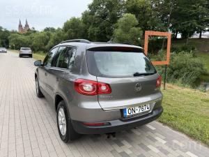 Pelēks Volkswagen Tiguan 2008 Rēzekne, ar dzinēja tilpumu 2.00 L un nobraukumu 0 tūkst. km par 6450 €, foto 6 vietnē AUTOMOTO.COM.LV
