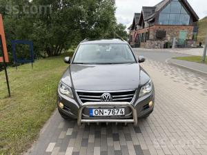 Pelēks Volkswagen Tiguan 2008 Rēzekne, ar dzinēja tilpumu 2.00 L un nobraukumu 0 tūkst. km par 6450 €, foto 8 vietnē AUTOMOTO.COM.LV