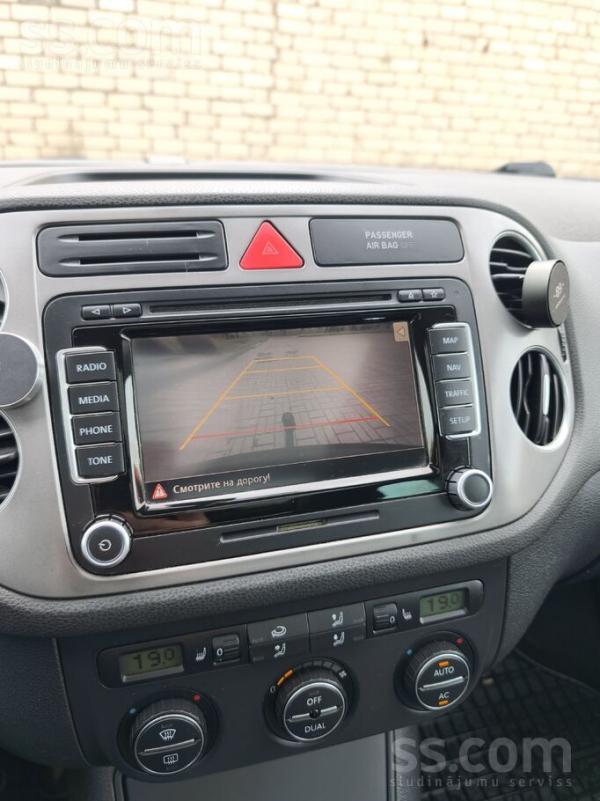 Grey Volkswagen Tiguan 2008 in Rezekne, with an engine capacity of 2.00 L and mileage of 292 thousand km for 3000 €, photo 8 on AUTOMOTO.COM.LV