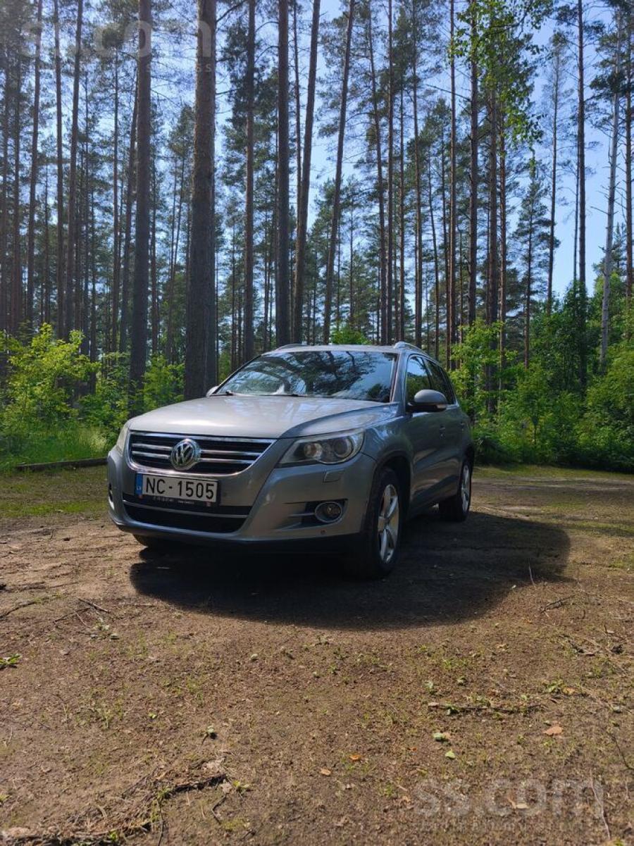 Pelēks Volkswagen Tiguan 2008 Rēzekne, ar dzinēja tilpumu 2.00 L un nobraukumu 292 tūkst. km par 3000 €, foto 12 vietnē AUTOMOTO.COM.LV