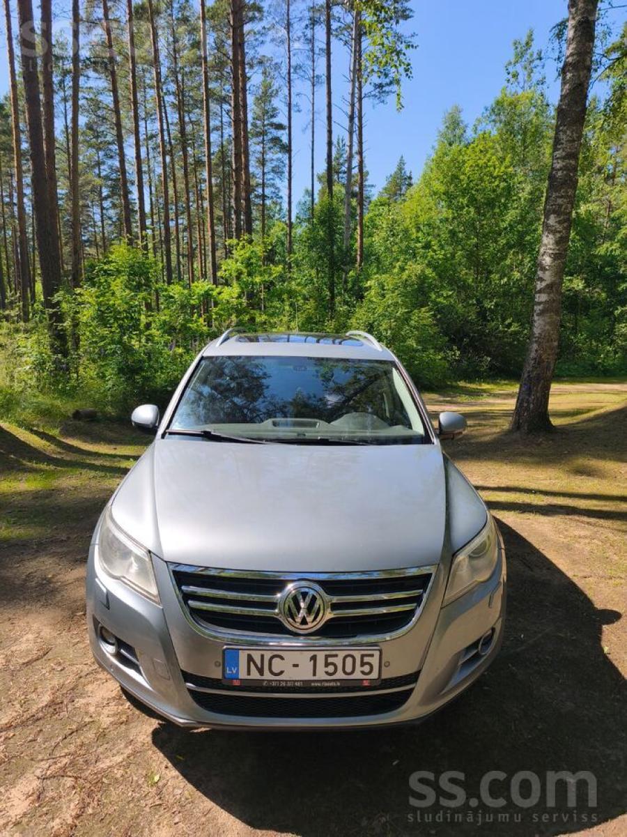 Pelēks Volkswagen Tiguan 2008 Rēzekne, ar dzinēja tilpumu 2.00 L un nobraukumu 292 tūkst. km par 3000 €, foto 19 vietnē AUTOMOTO.COM.LV