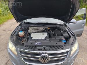 Pelēks Volkswagen Tiguan 2008 Rīga, ar dzinēja tilpumu 2.00 L un nobraukumu 311 tūkst. km par 5700 €, foto 14 vietnē AUTOMOTO.COM.LV