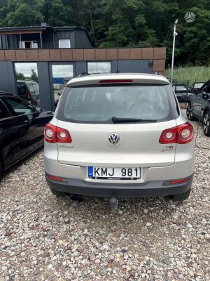 Pelēks Volkswagen Tiguan 2008 Kauņa, ar dzinēja tilpumu 1.39 L un nobraukumu 260 tūkst. km par 4200 €, foto 4 vietnē AUTOMOTO.COM.LV