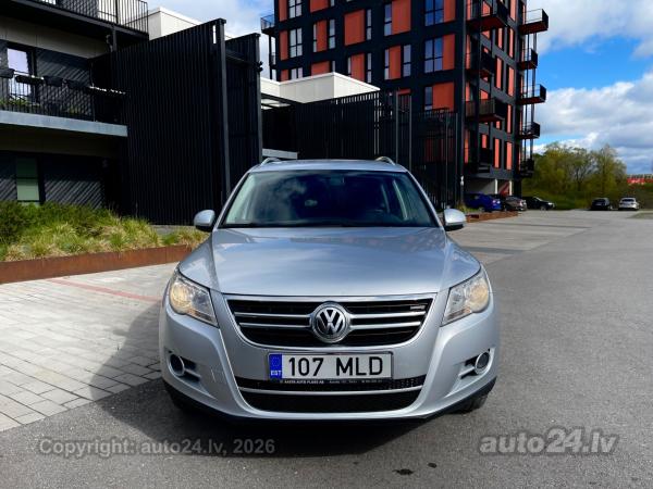 Grey Volkswagen Tiguan 2008 in Tartu, with an engine capacity of 1.40 L and mileage of 259 thousand km for 3999 €, photo 5 on AUTOMOTO.COM.LV