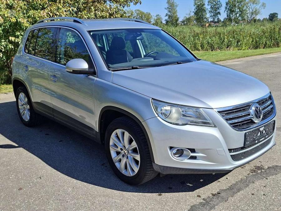 Pelēks Volkswagen Tiguan 2008 Ukmergė, ar dzinēja tilpumu 1.98 L un nobraukumu 261 tūkst. km par 4500 €, foto 3 vietnē AUTOMOTO.COM.LV