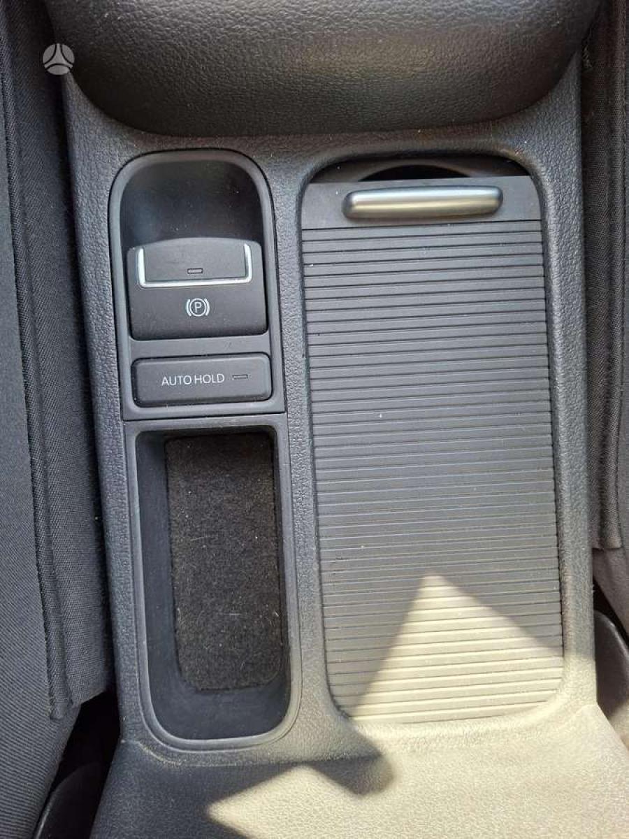 Pelēks Volkswagen Tiguan 2008 Ukmergė, ar dzinēja tilpumu 1.98 L un nobraukumu 261 tūkst. km par 4500 €, foto 11 vietnē AUTOMOTO.COM.LV