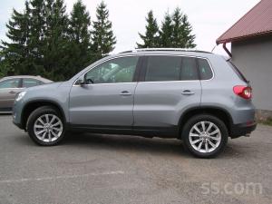 Grey Volkswagen Tiguan 2008 in Riga, with an engine capacity of 2.00 L and mileage of 0 thousand km for 5650 €, photo 5 on AUTOMOTO.COM.LV
