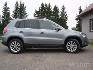 Grey Volkswagen Tiguan 2008 in Riga, with an engine capacity of 2.00 L and mileage of 0 thousand km for 5650 €, photo 8 on AUTOMOTO.COM.LV