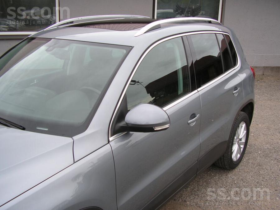 Grey Volkswagen Tiguan 2008 in Riga, with an engine capacity of 2.00 L and mileage of 0 thousand km for 5650 €, photo 14 on AUTOMOTO.COM.LV