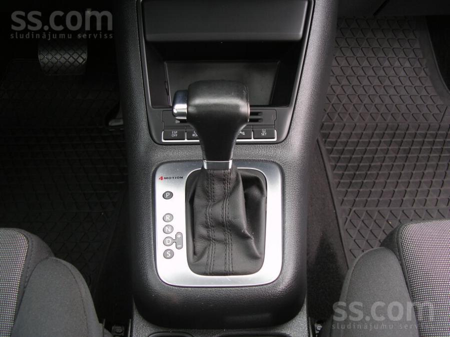 Grey Volkswagen Tiguan 2008 in Riga, with an engine capacity of 2.00 L and mileage of 0 thousand km for 5650 €, photo 18 on AUTOMOTO.COM.LV