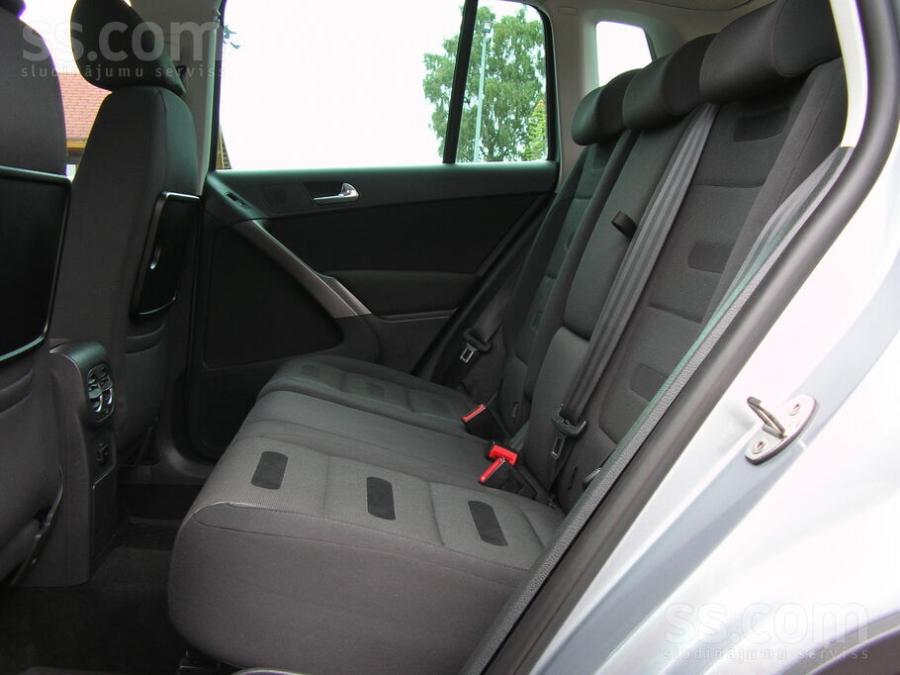 Grey Volkswagen Tiguan 2008 in Riga, with an engine capacity of 2.00 L and mileage of 0 thousand km for 5650 €, photo 22 on AUTOMOTO.COM.LV