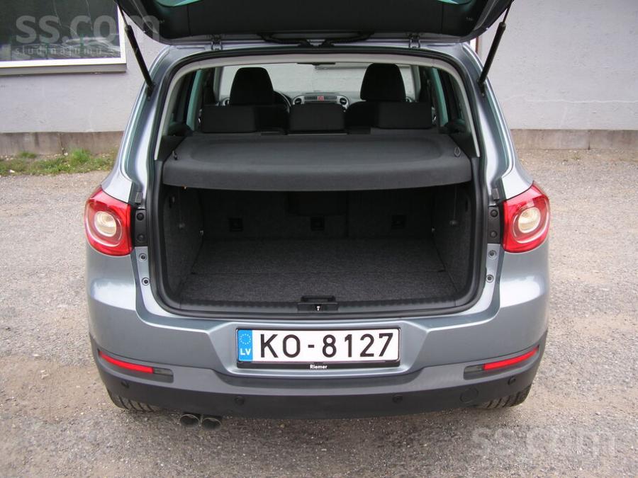Grey Volkswagen Tiguan 2008 in Riga, with an engine capacity of 2.00 L and mileage of 0 thousand km for 5650 €, photo 25 on AUTOMOTO.COM.LV