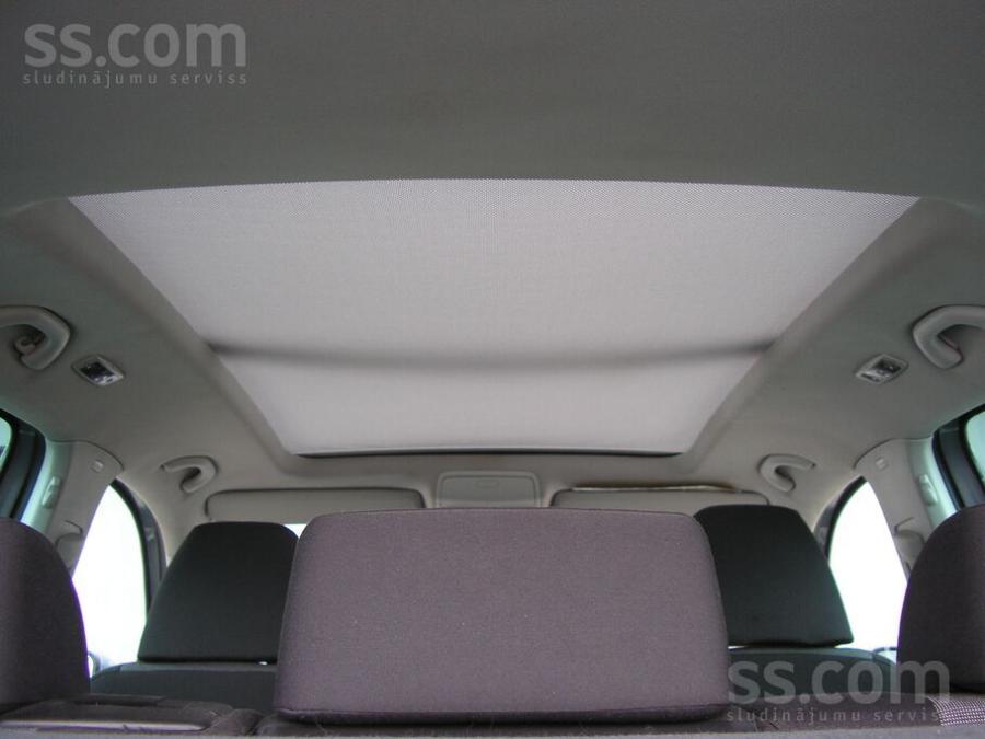 Grey Volkswagen Tiguan 2008 in Riga, with an engine capacity of 2.00 L and mileage of 0 thousand km for 5650 €, photo 26 on AUTOMOTO.COM.LV