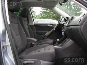 Grey Volkswagen Tiguan 2008 in Riga, with an engine capacity of 2.00 L and mileage of 0 thousand km for 5650 €, photo 29 on AUTOMOTO.COM.LV