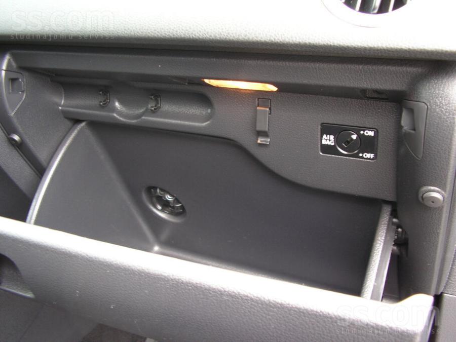 Grey Volkswagen Tiguan 2008 in Riga, with an engine capacity of 2.00 L and mileage of 0 thousand km for 5650 €, photo 32 on AUTOMOTO.COM.LV