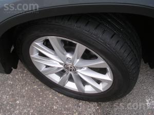 Grey Volkswagen Tiguan 2008 in Riga, with an engine capacity of 2.00 L and mileage of 0 thousand km for 5650 €, photo 34 on AUTOMOTO.COM.LV