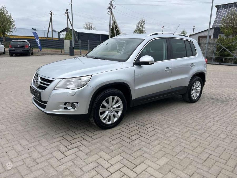 Pelēks Volkswagen Tiguan 2008 Tauragė, ar dzinēja tilpumu 1.97 L un nobraukumu 220 tūkst. km par 5400 €, foto 5 vietnē AUTOMOTO.COM.LV