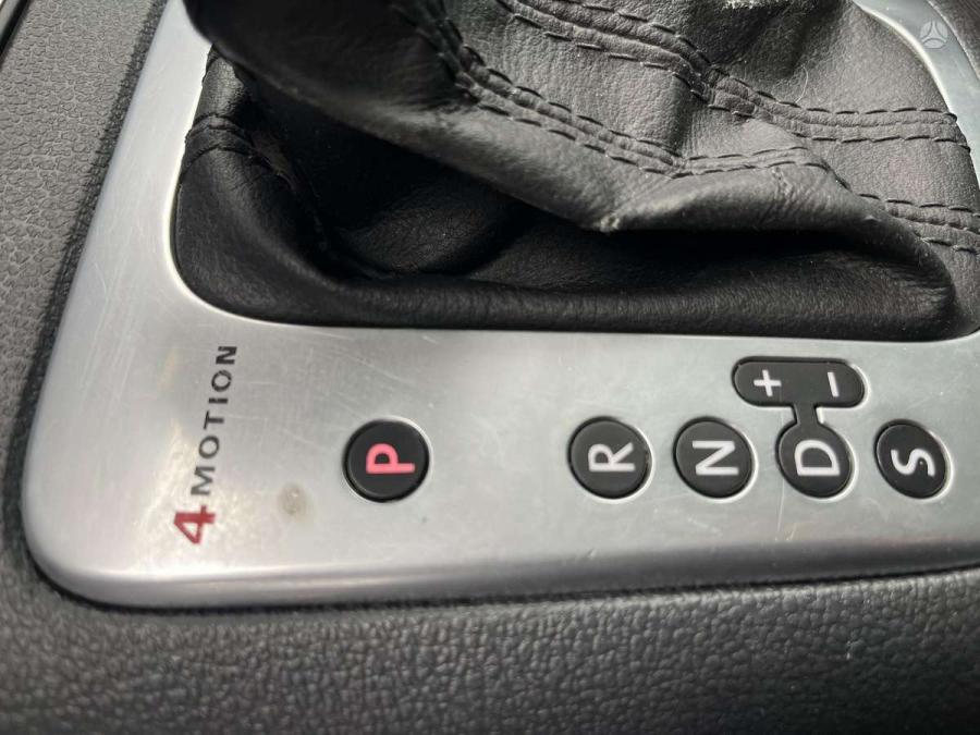 Pelēks Volkswagen Tiguan 2008 Tauragė, ar dzinēja tilpumu 1.97 L un nobraukumu 220 tūkst. km par 5400 €, foto 17 vietnē AUTOMOTO.COM.LV