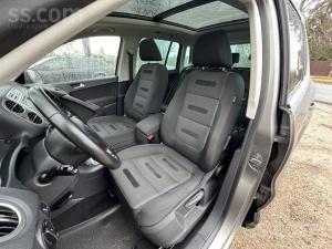 Pelēks Volkswagen Tiguan 2009 Rīga, ar dzinēja tilpumu 2.00 L un nobraukumu 231 tūkst. km par 6950 €, foto 12 vietnē AUTOMOTO.COM.LV