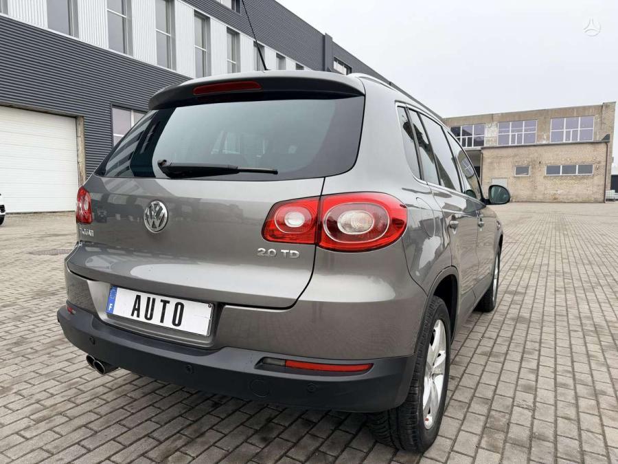 Pelēks Volkswagen Tiguan 2009 Tauragė, ar dzinēja tilpumu 1.97 L un nobraukumu 267 tūkst. km par 6699 €, foto 11 vietnē AUTOMOTO.COM.LV