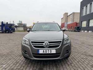 Grey Volkswagen Tiguan 2009 in Taurage, with an engine capacity of 1.97 L and mileage of 267 thousand km for 6499 €, photo 2 on AUTOMOTO.COM.LV