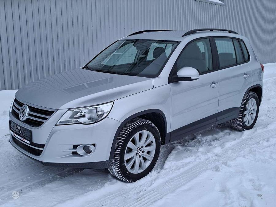 Pelēks Volkswagen Tiguan 2009 Ukmergė, ar dzinēja tilpumu 1.40 L un nobraukumu 263 tūkst. km par 4500 €, foto 1 vietnē AUTOMOTO.COM.LV