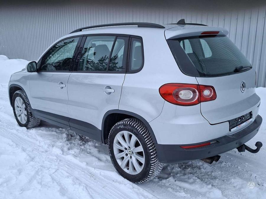 Pelēks Volkswagen Tiguan 2009 Ukmergė, ar dzinēja tilpumu 1.40 L un nobraukumu 263 tūkst. km par 4500 €, foto 4 vietnē AUTOMOTO.COM.LV