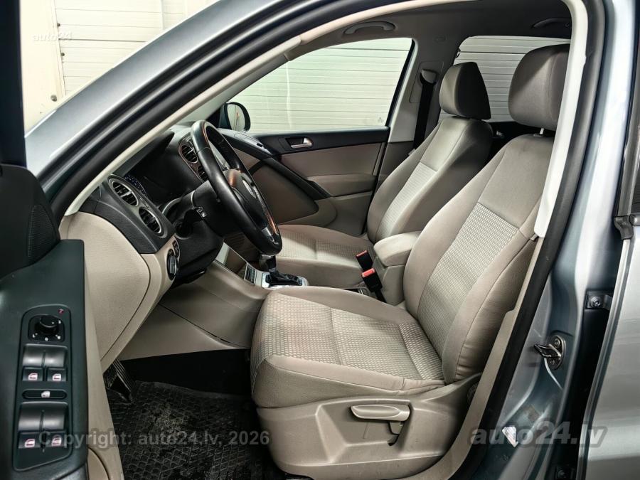 Pelēks Volkswagen Tiguan 2009 Viljandi, ar dzinēja tilpumu 2.00 L un nobraukumu 247 tūkst. km par 6190 €, foto 8 vietnē AUTOMOTO.COM.LV