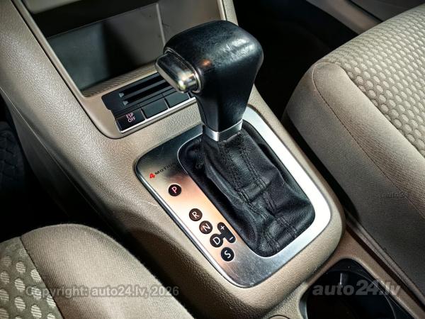 Pelēks Volkswagen Tiguan 2009 Viljandi, ar dzinēja tilpumu 2.00 L un nobraukumu 247 tūkst. km par 6190 €, foto 9 vietnē AUTOMOTO.COM.LV