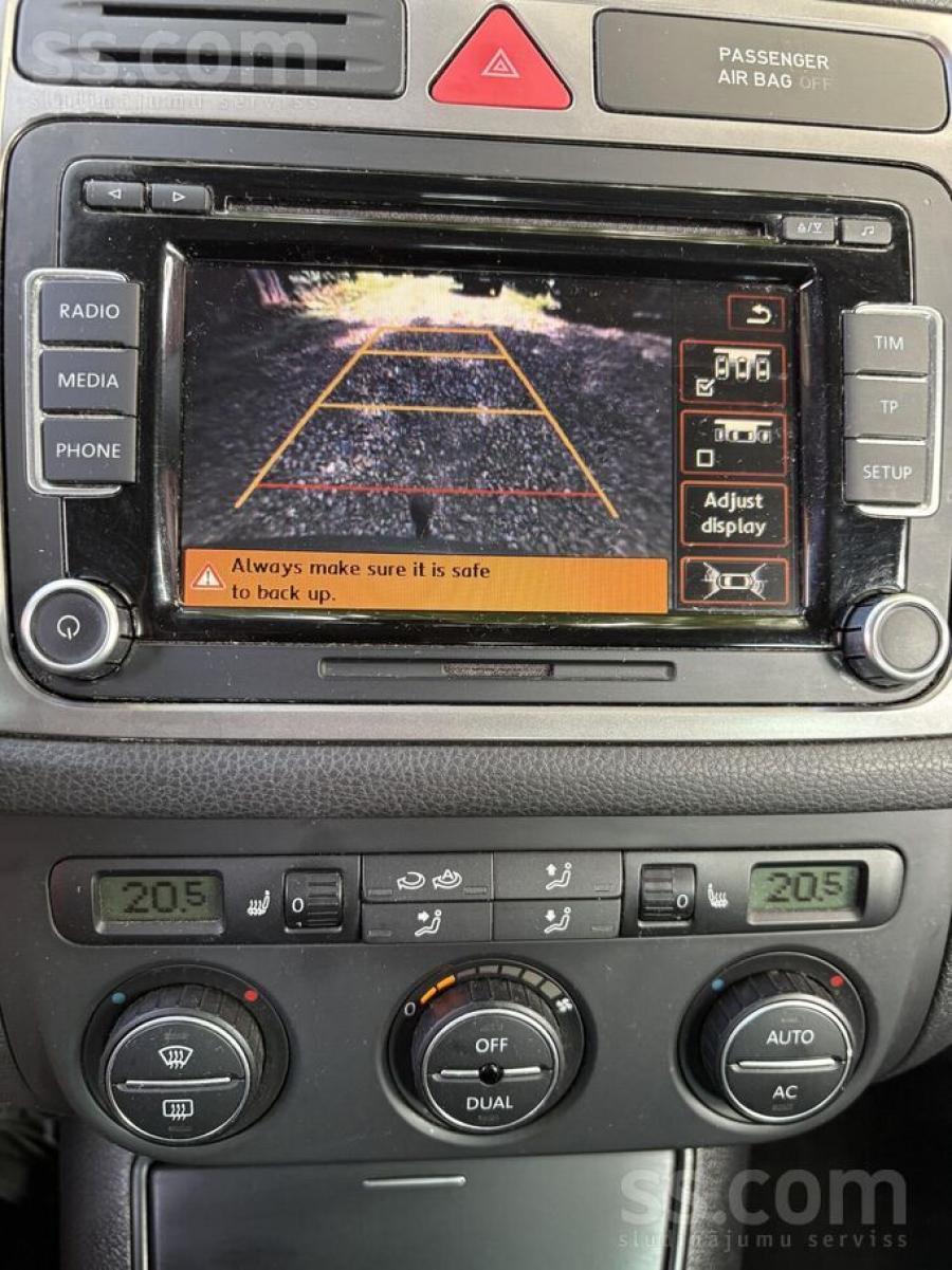 Pelēks Volkswagen Tiguan 2009 Rīga, ar dzinēja tilpumu 2.00 L un nobraukumu 0 tūkst. km par 3900 €, foto 12 vietnē AUTOMOTO.COM.LV