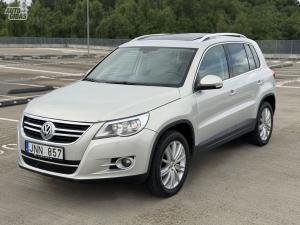 Pelēks Volkswagen Tiguan 2009 Viļņa, ar dzinēja tilpumu 2.00 L un nobraukumu 278 tūkst. km par 4250 €, foto 3 vietnē AUTOMOTO.COM.LV