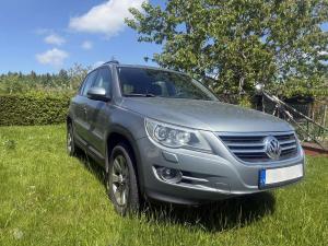 Pelēks Volkswagen Tiguan 2009 Raseiniai, ar dzinēja tilpumu 1.98 L un nobraukumu 261 tūkst. km par 4700 €, foto  vietnē AUTOMOTO.COM.LV