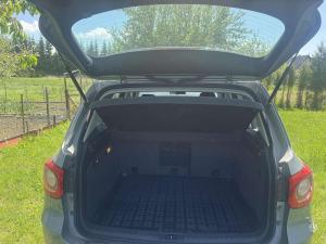 Pelēks Volkswagen Tiguan 2009 Raseiniai, ar dzinēja tilpumu 1.98 L un nobraukumu 261 tūkst. km par 4700 €, foto 11 vietnē AUTOMOTO.COM.LV