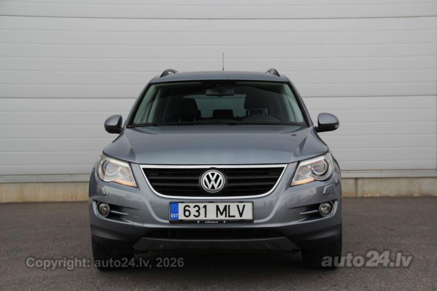 Pelēks Volkswagen Tiguan 2009 Tartu, ar dzinēja tilpumu 2.00 L un nobraukumu 290 tūkst. km par 3999 €, foto 3 vietnē AUTOMOTO.COM.LV