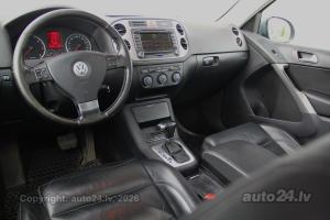 Pelēks Volkswagen Tiguan 2009 Tartu, ar dzinēja tilpumu 2.00 L un nobraukumu 290 tūkst. km par 3999 €, foto 9 vietnē AUTOMOTO.COM.LV